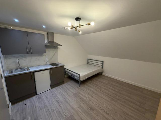 Room at Liverpool Road, London