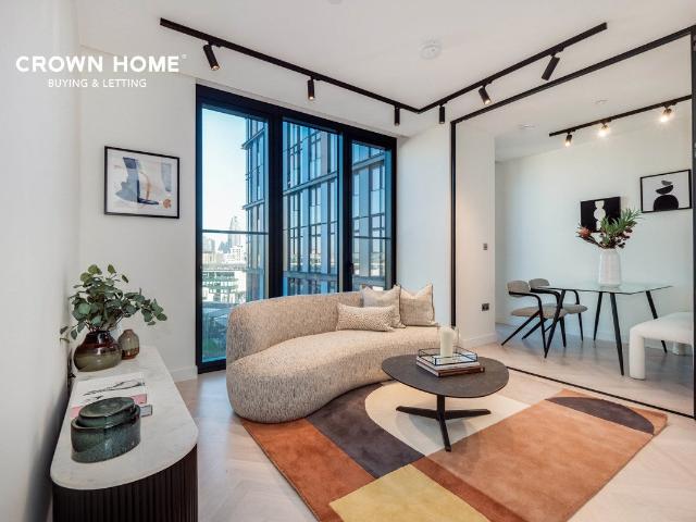 Apartment at Liverpool Street, London