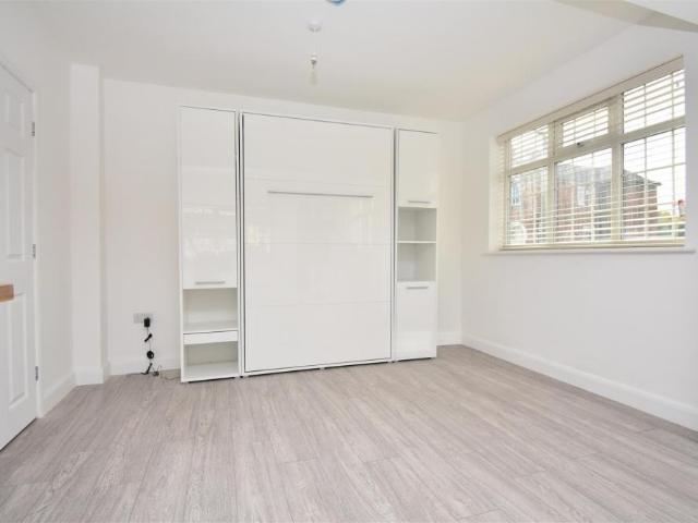 Apartment at Livingstone Street, York