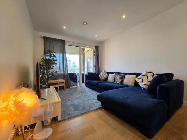 Apartment at Liberty Bridge Road, Greater London