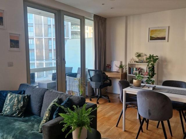 Apartment at Liberty Bridge Road, Greater London