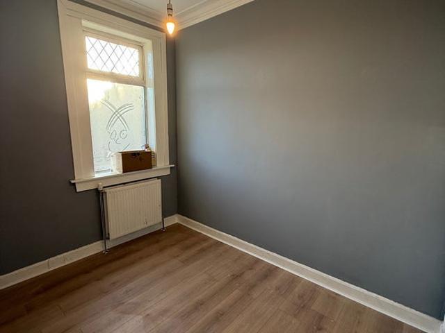 Apartment at Liddesdale Road, Glasgow