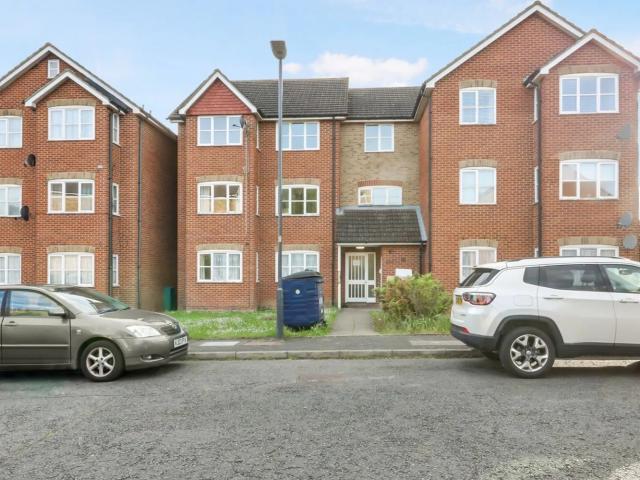 Apartment at Lime Close, Greater London