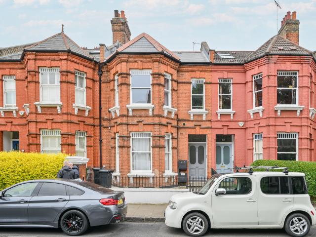 Apartment at Lime Grove, Greater London