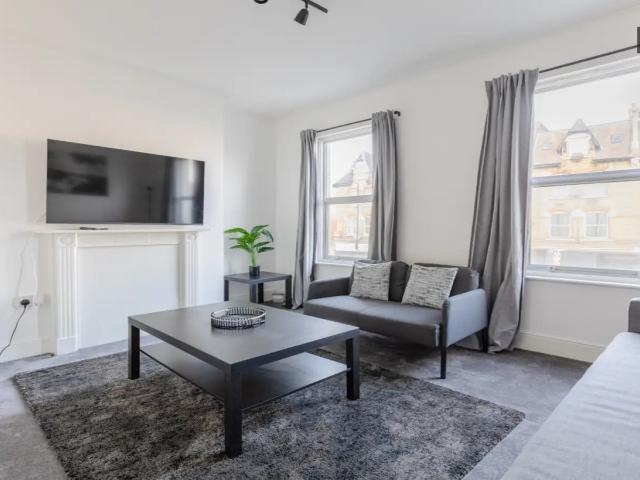 Apartment at Lime Grove, Greater London