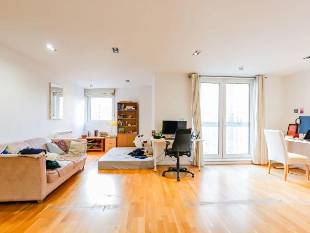 Apartment at Limeharbour, Greater London