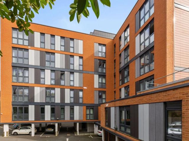 Apartment at Lincoln Road, Mole Valley