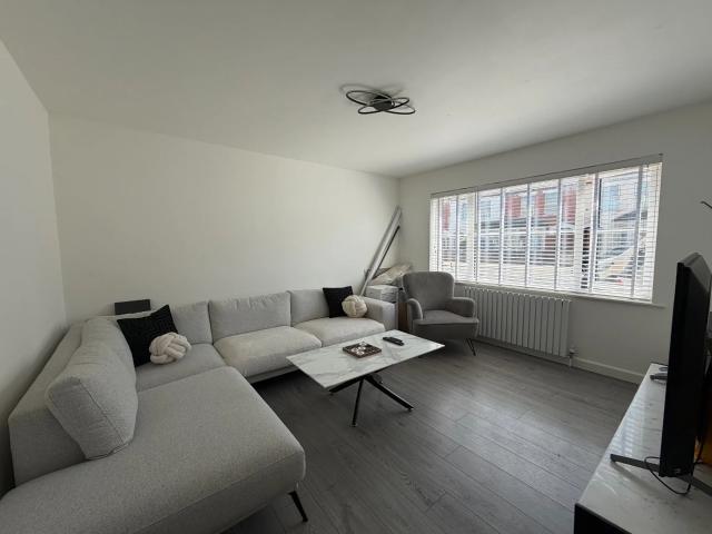 Apartment at Lincoln Road, Greater London
