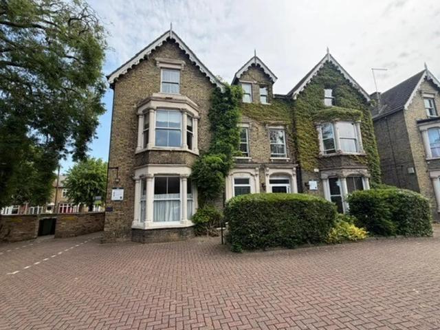 Apartment at Lincoln Road, Peterborough
