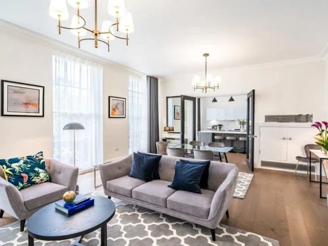 Apartment at Lincoln's Inn Fields, Greater London