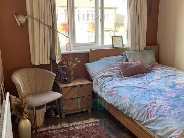 Room at Lindale Road, Newcastle upon Tyne