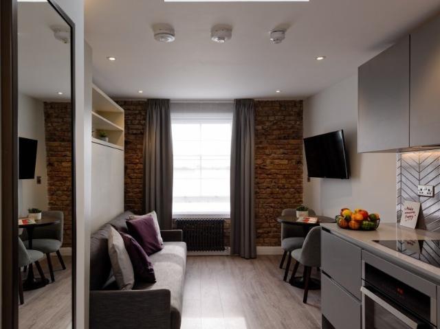 Apartment at Linden Gardens, Greater London