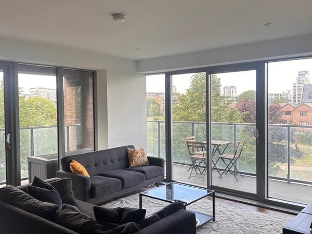 Apartment at Lindfield Street, Greater London