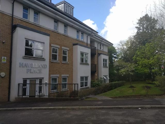Apartment at Linkfield Lane, Reigate and Banstead