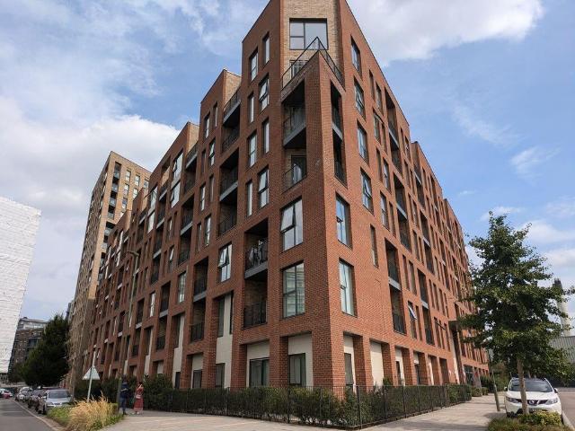 Apartment at Lismore Boulevard, Greater London