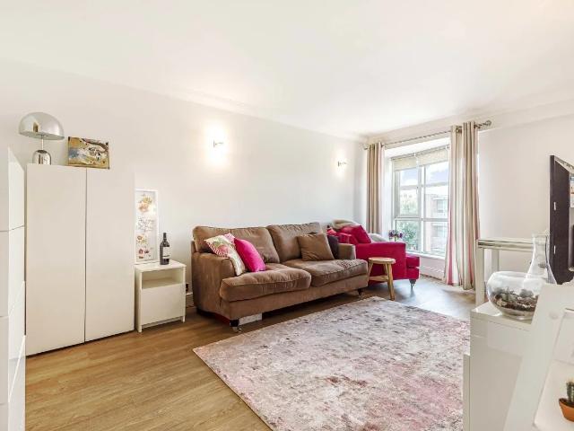 Apartment at Lisson Grove, City of Westminster