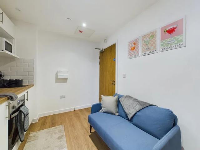 Apartment at Lissadel Street, Salford