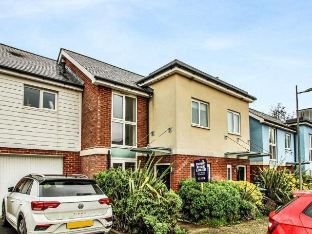 Apartment at Lister Drive, Gravesham