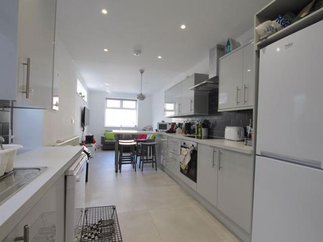 Apartment at Llantrisant Street, Cardiff