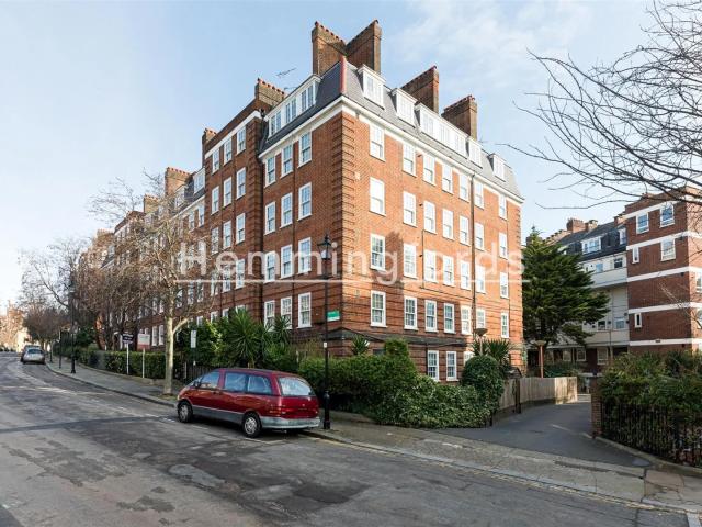 Apartment at Lloyd Baker Street, Greater London