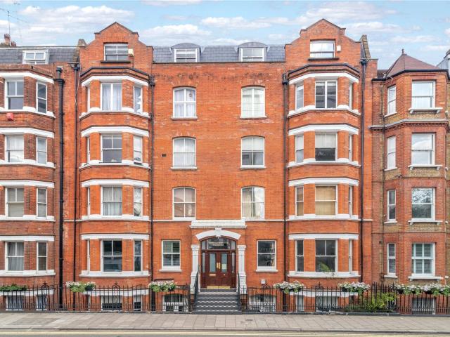 Apartment at Luxborough Street, City of Westminster