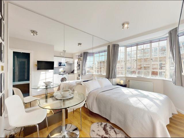 Apartment at Lucan Place, Greater London