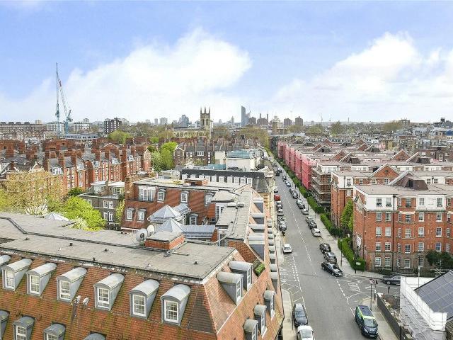 Apartment at Lucan Place, Greater London