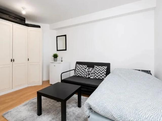 Apartment at Lucan Place, Greater London