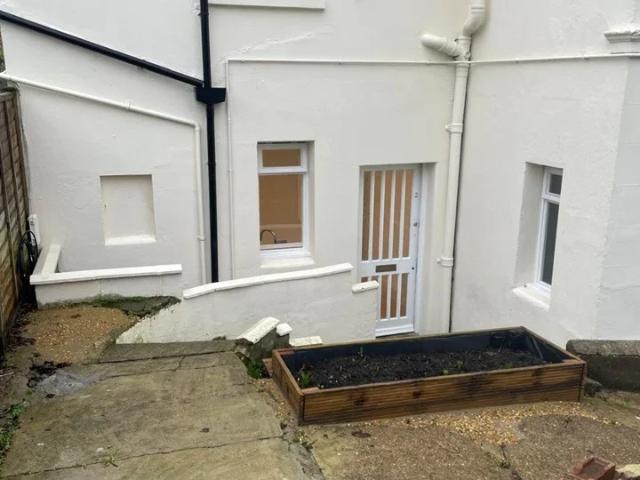 Apartment at Lucerne Road, Brighton