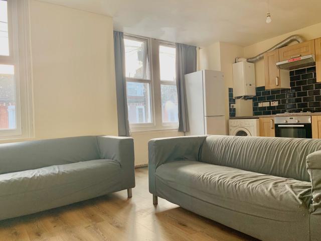 Apartment at Lucien Road, Greater London