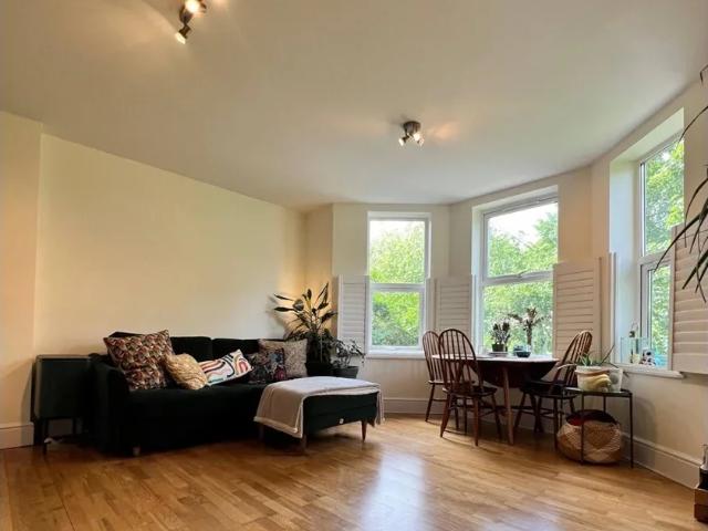 Apartment at Lunham Road, Greater London