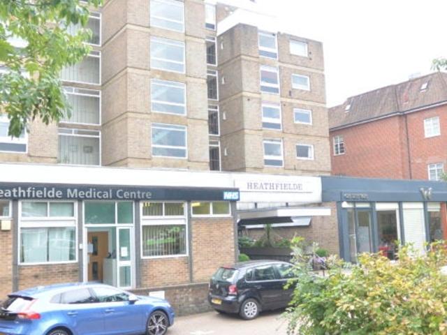 Apartment at Lyttelton Road, Greater London
