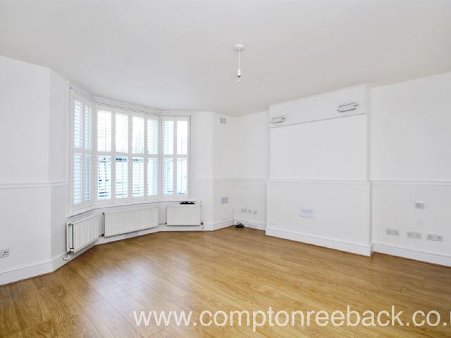 Apartment at Lydford Road, City of Westminster