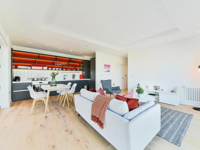 Apartment at Lyell Street, Greater London