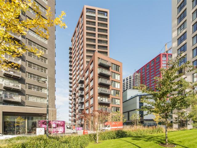 Apartment at Lyell Street, Greater London
