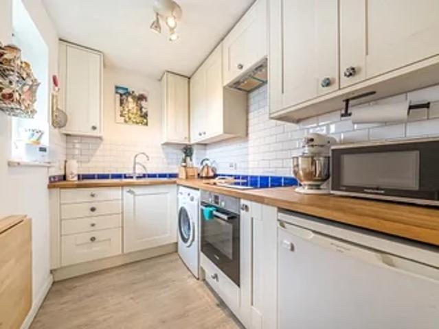 Apartment at Lyford Road, Greater London