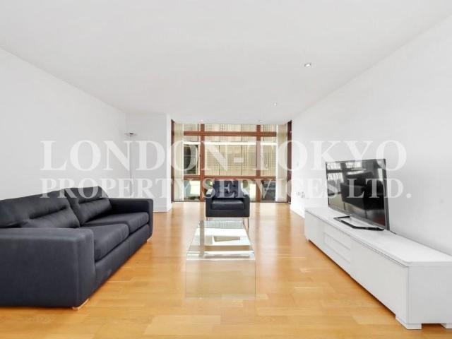 Apartment at Lymington Road, Greater London
