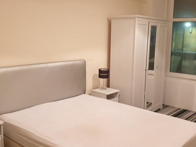 Apartment at Lynedoch Place, Glasgow