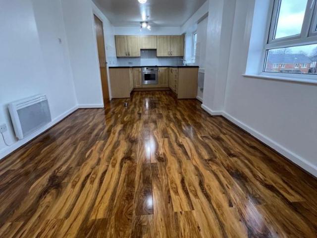 Apartment at Lyneham Walk, Salford