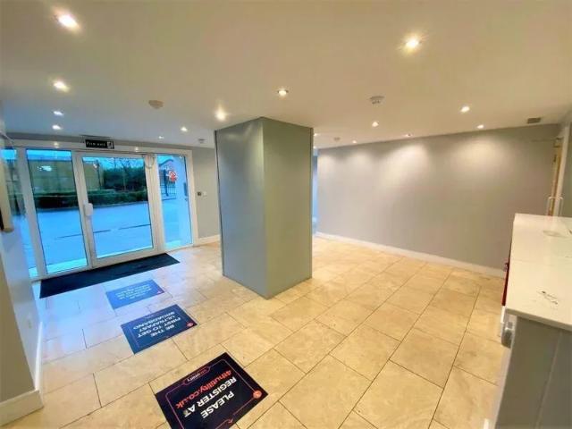 Apartment at Lyneham Walk, Salford