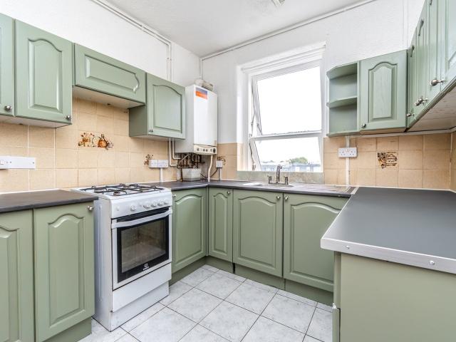 Apartment at Lynmouth Road, Greater London