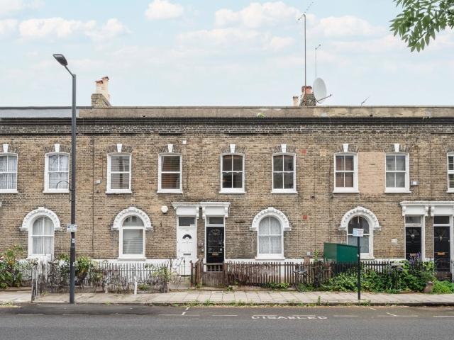 Apartment at Lynton Road, Greater London