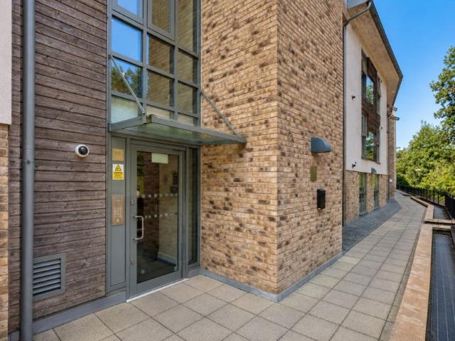 Apartment at Motor Tunnel, Elmbridge
