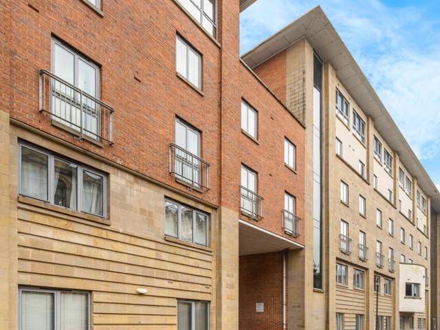 Apartment at Mount Stuart Square, Cardiff