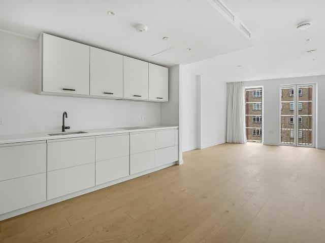 Apartment at Mount Pleasant, Greater London