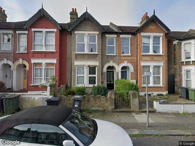 Apartment at Mount Pleasant Road, Greater London
