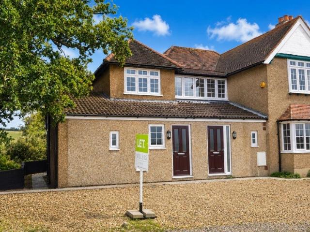 Apartment at Mount Road, Epping Forest