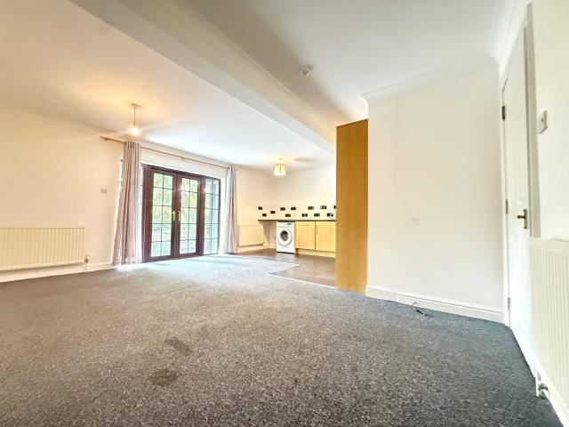 Apartment at Mounts Road, Dartford