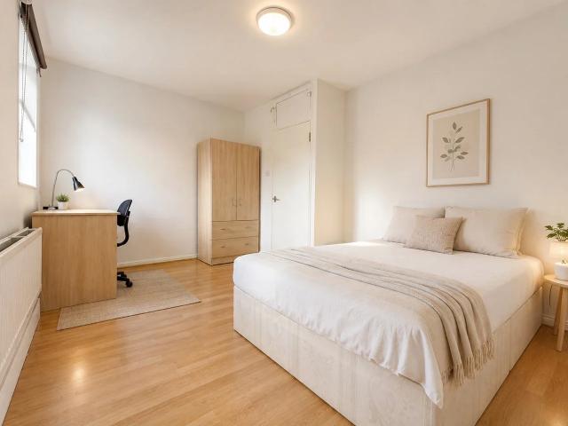 Apartment at Moelwyn Hughes Court, Greater London