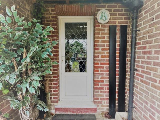 Apartment at Mogden Lane, Greater London